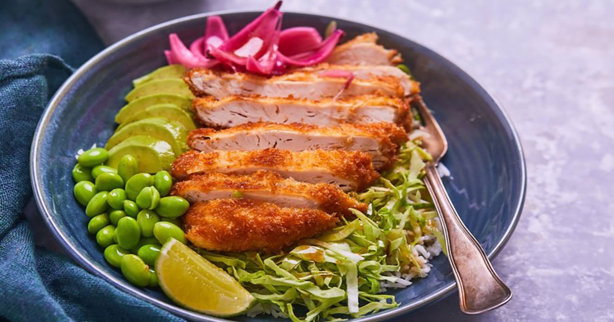 Poke Bowl med sprøstekt kylling | Oppskrifts | Kikkoman